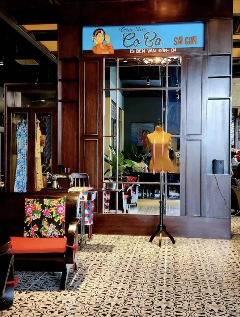 Co Ba Café – Vietnamese Coffee Shop in District 4, Ho Chi Minh City